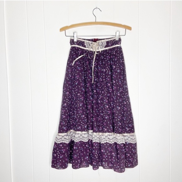 Gunne Sax | Bottoms | Vintage Gunne Sax Jessicas Gunnies Youth Teen Sz ...